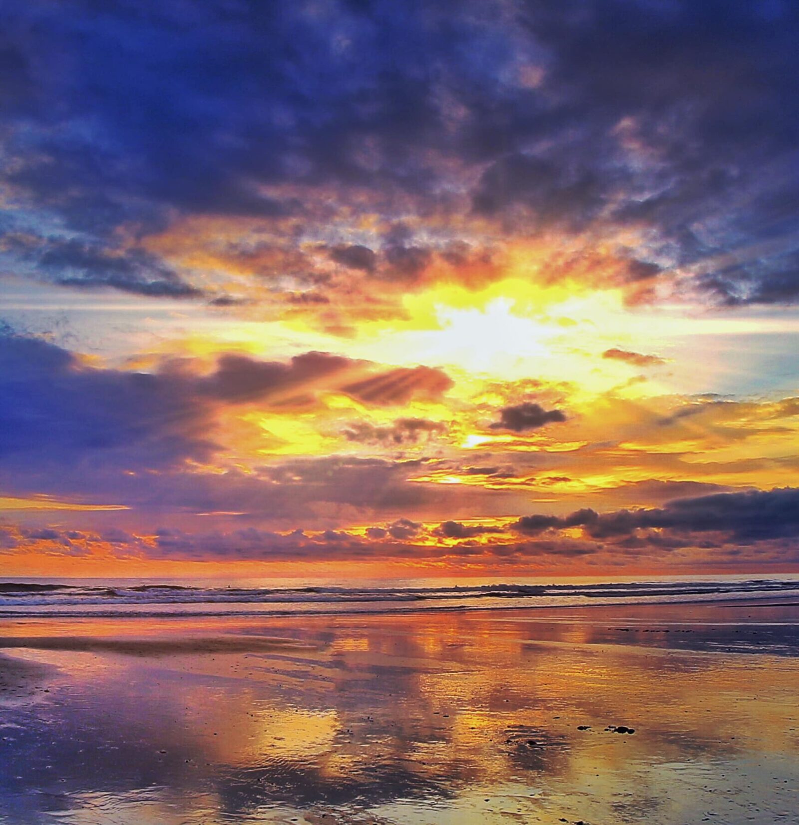 Welcome to the Coast | Costa Pacifica LIVING